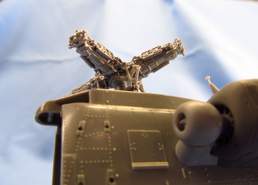 AH-64 Apache main & tail rotors