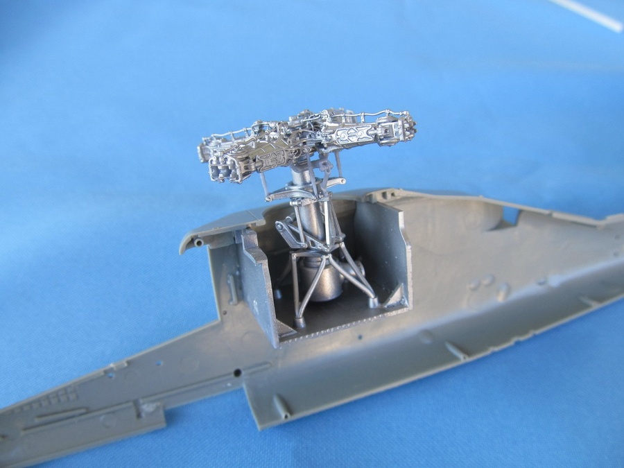 AH-64 Apache longbow main rotor