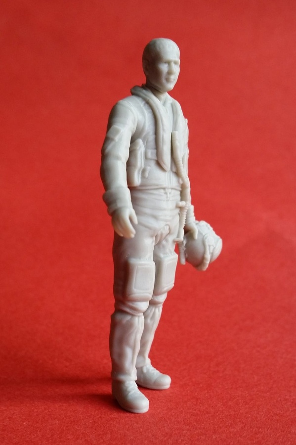 Eurofighter/Typhoon pilot with helmet in hand