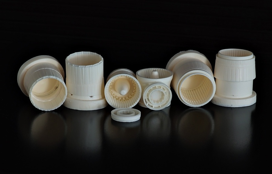 Su-35S Thrust vectoring nozzles