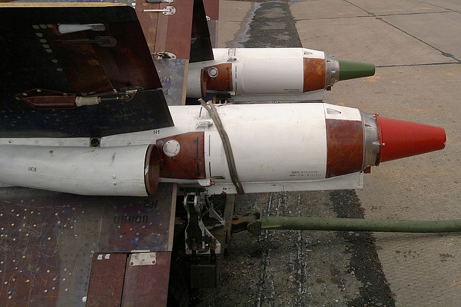 R-40 Long range Air to Air missile (x2)