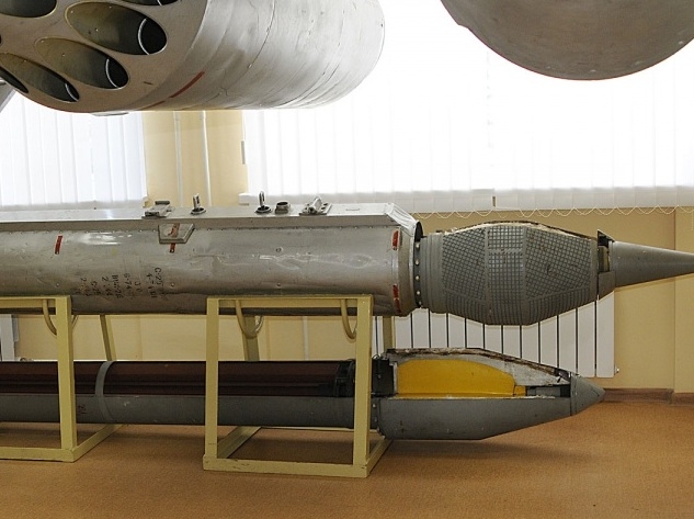 S-25-OF-O-25L unguided Air-launched rocket