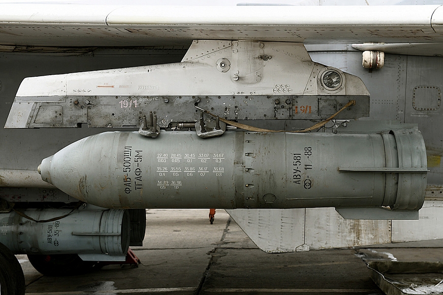 FAB-500 SHL 500 kg High-Explosive / Incendiary / Fragmentation