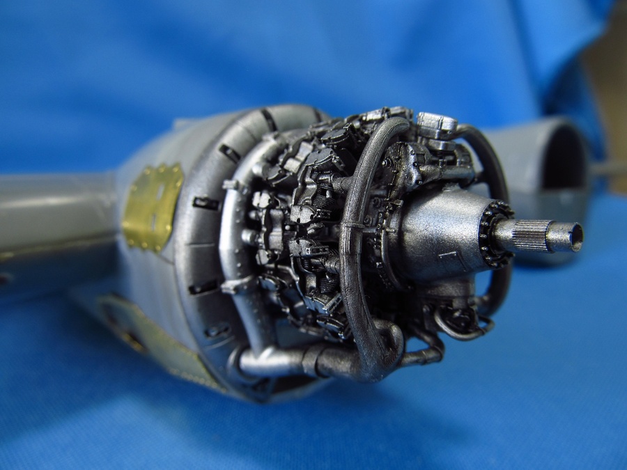 B-29 engines with cowlings