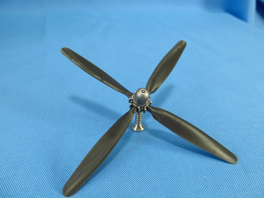 B-24/B-29 Hamilton standard propellers