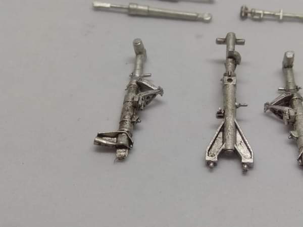 Mirage2000 (New version) metal landing gear set