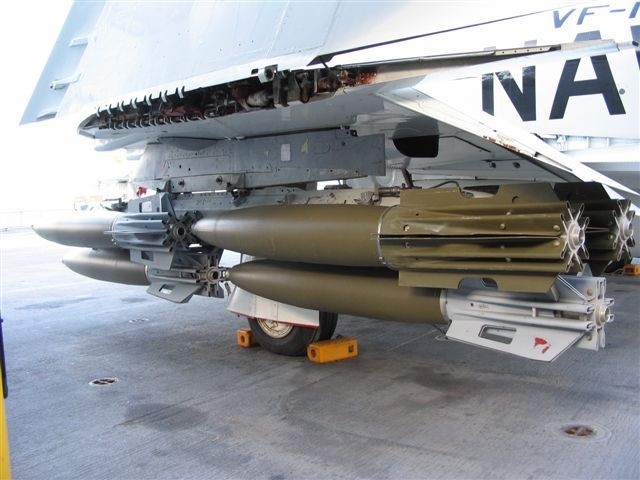 Mk.82 x 6, Mk15 Mod IV Snakeye Retarder Fin