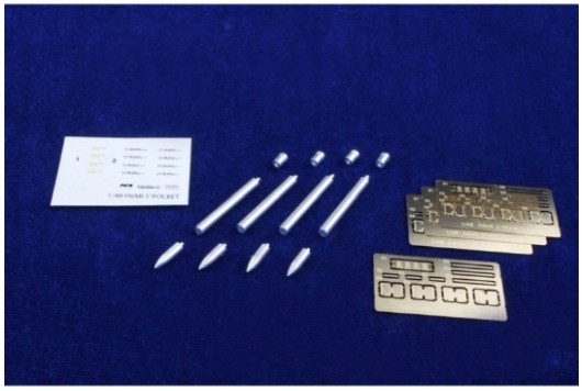 5 inch HVAR rocket (x 4)