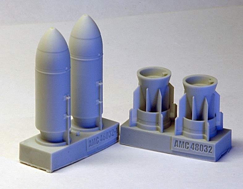 ZAB-500Sh 500 kg incendiary bomb with nose cone (x2)