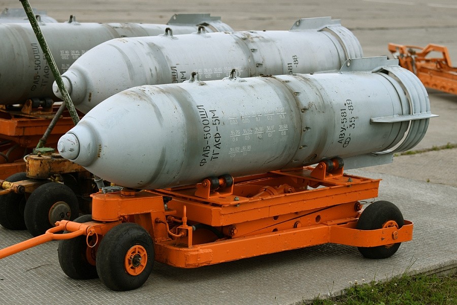 FAB-500 SHL 500 kg High-Explosive / Incendiary / Fragmentation