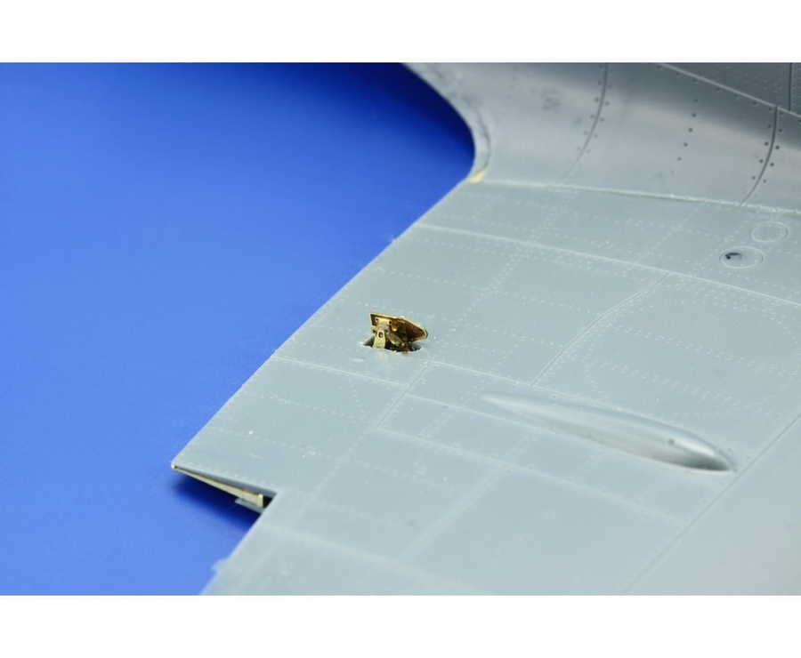 Spitfire Mk. IXc landing flaps