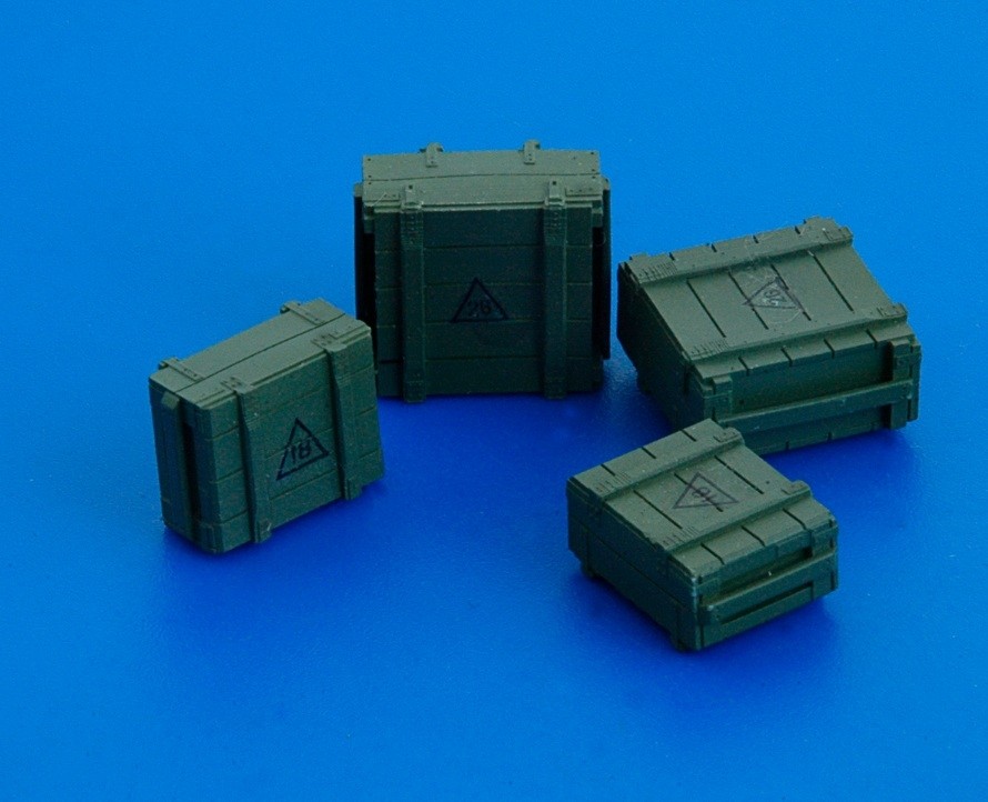 Capping for cartridges and explosive charges