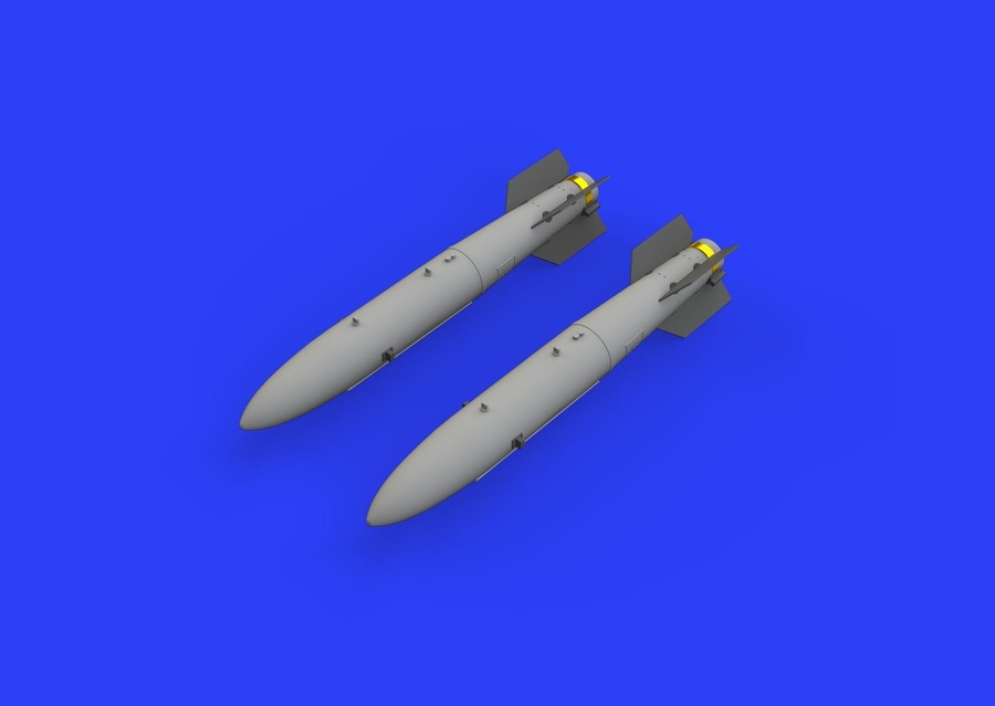 B43-0 Nuclear Weapon w/ SC43-4/ -7 tail assembly