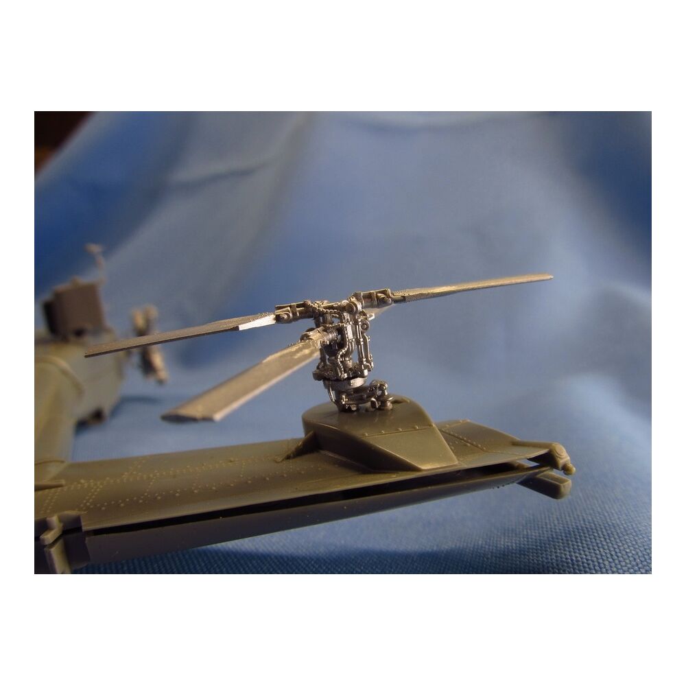 AH-64 Apache tail rotor