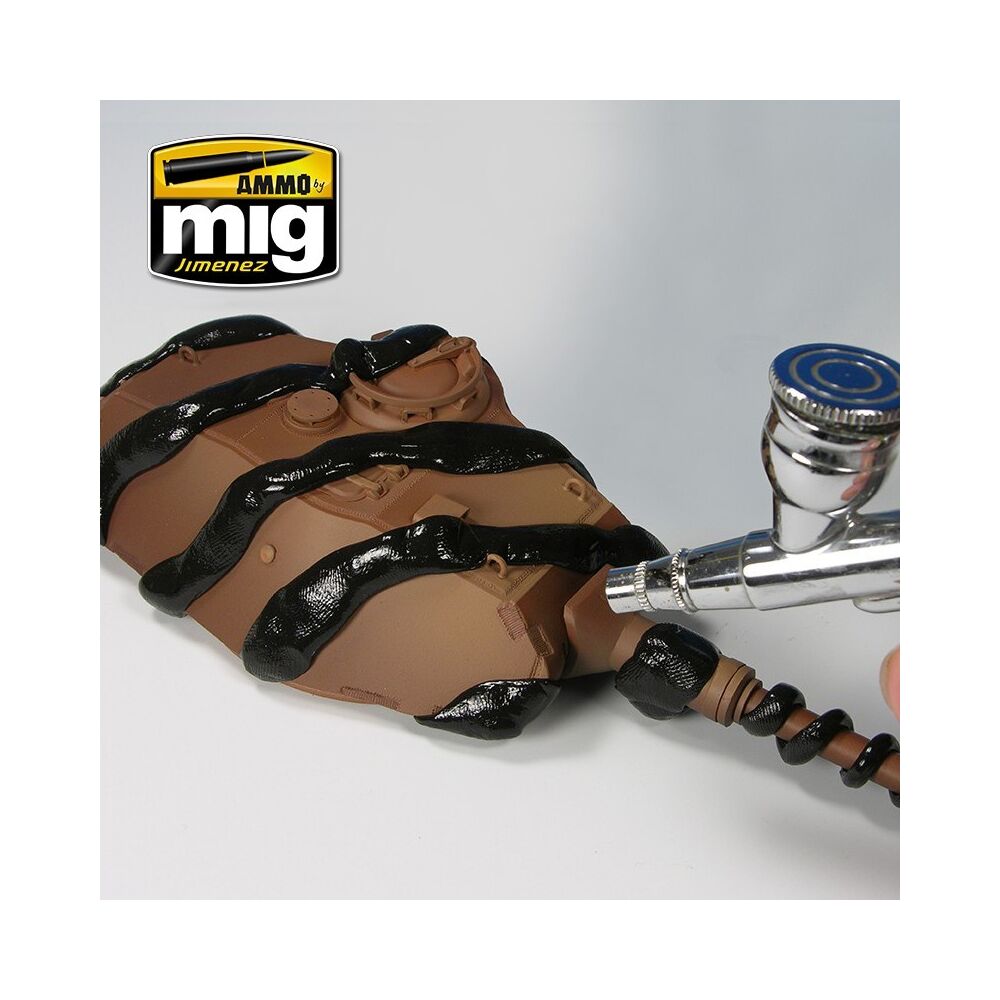 Camouflage masking putty