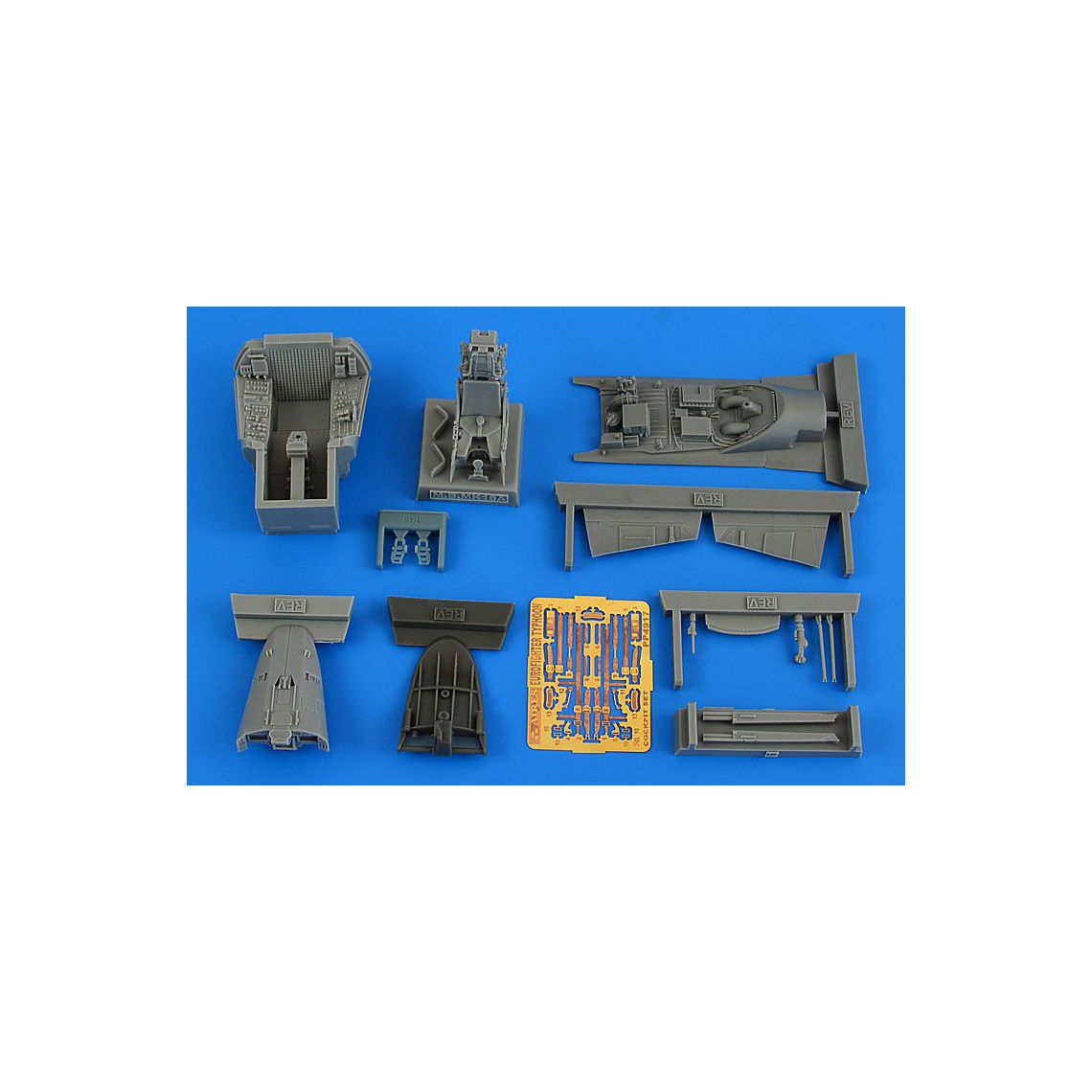 Eurofighter Typhoon cockpit set