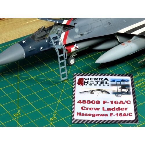 F-16A/C Crew ladder