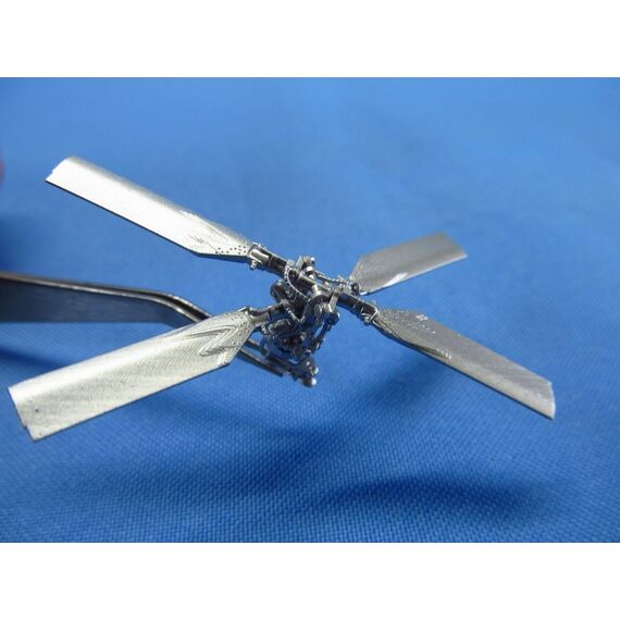 AH-64 Main & tail rotors