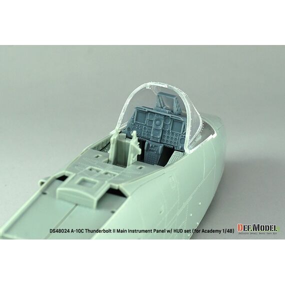 A-10 Thunderbolt Main Instrument Panel w/ HUD set