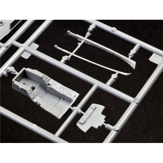 F-16XL Experimental Fighter Skunkmodels 48026 1:48