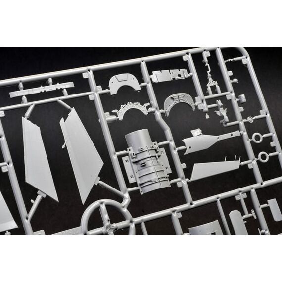 F-16XL Experimental Fighter Skunkmodels 48026 1:48