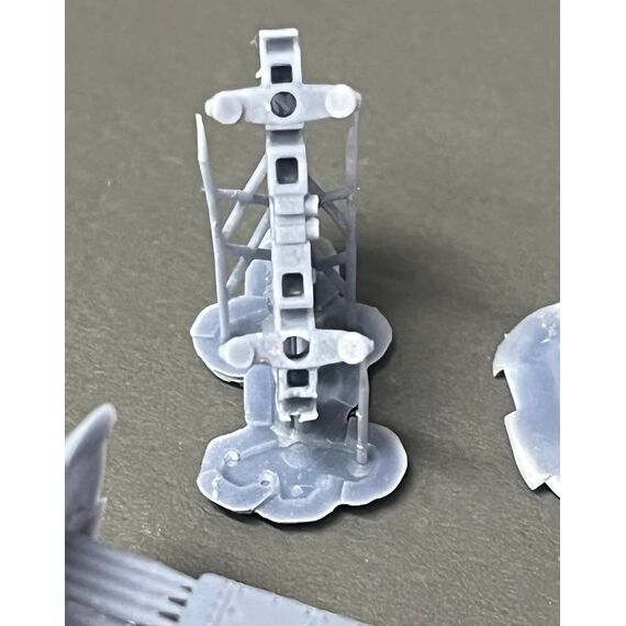 F-4 Phantom Late Pylons (USAF Type) with AN/ALE40 Chaff/Flare Dispensers