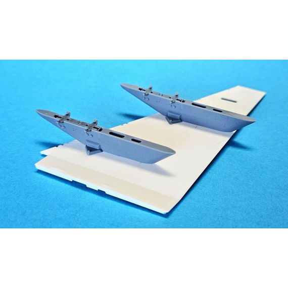 F-16A/B "Early" Wing weapons pylon 4-set