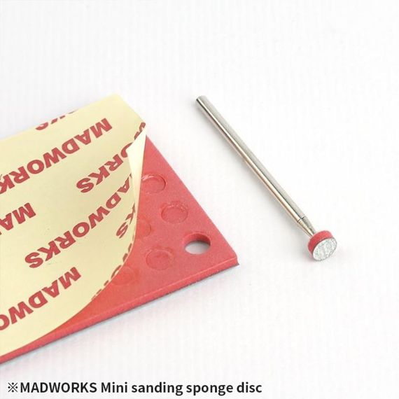 Mini sanding sponge disc
