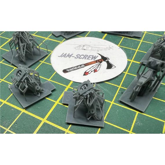 Main rotor hub and gear box, open configuration. No blades JAM-SCREW 48 ...