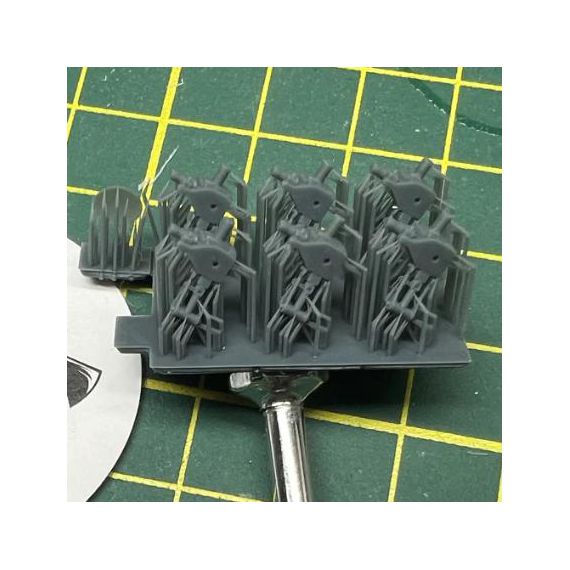 Main rotor hub and gear box, open configuration. No blades JAM-SCREW 48 ...