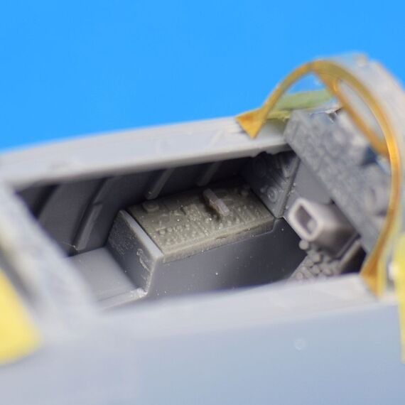 F-4E (late) slat conversion