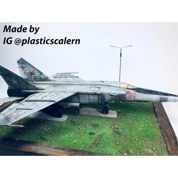 MiG-25 RBF ICM 48904 1:48