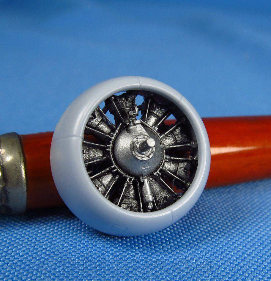 Wright R-1820 Cyclone engine Metallic Details MDR7267 1:72