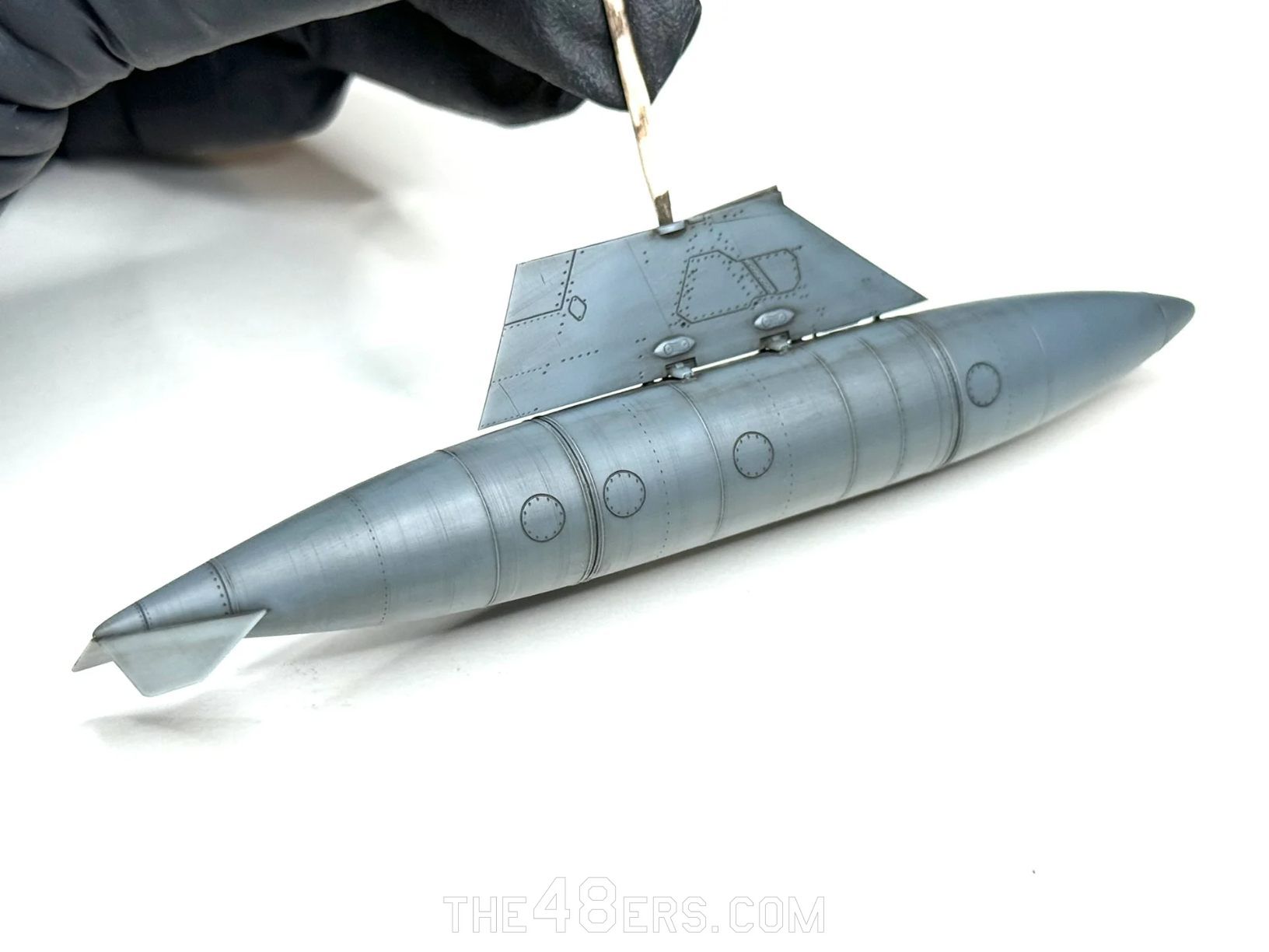 Tornado Wing pylon with Fuel Tank (1500L) without LAU-7 Launcher Wolf ...
