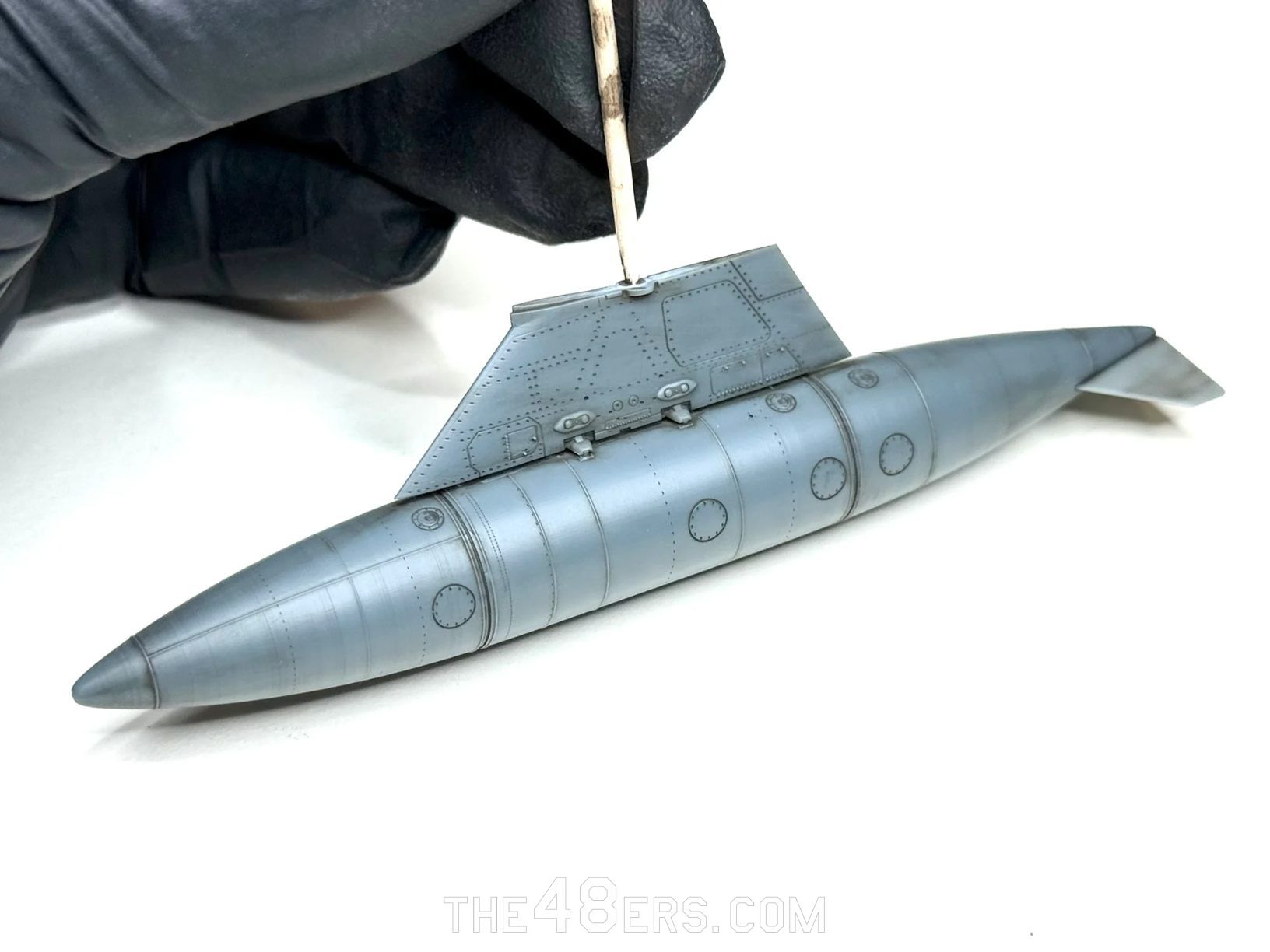Tornado Wing pylon with Fuel Tank (1500L) without LAU-7 Launcher Wolf ...