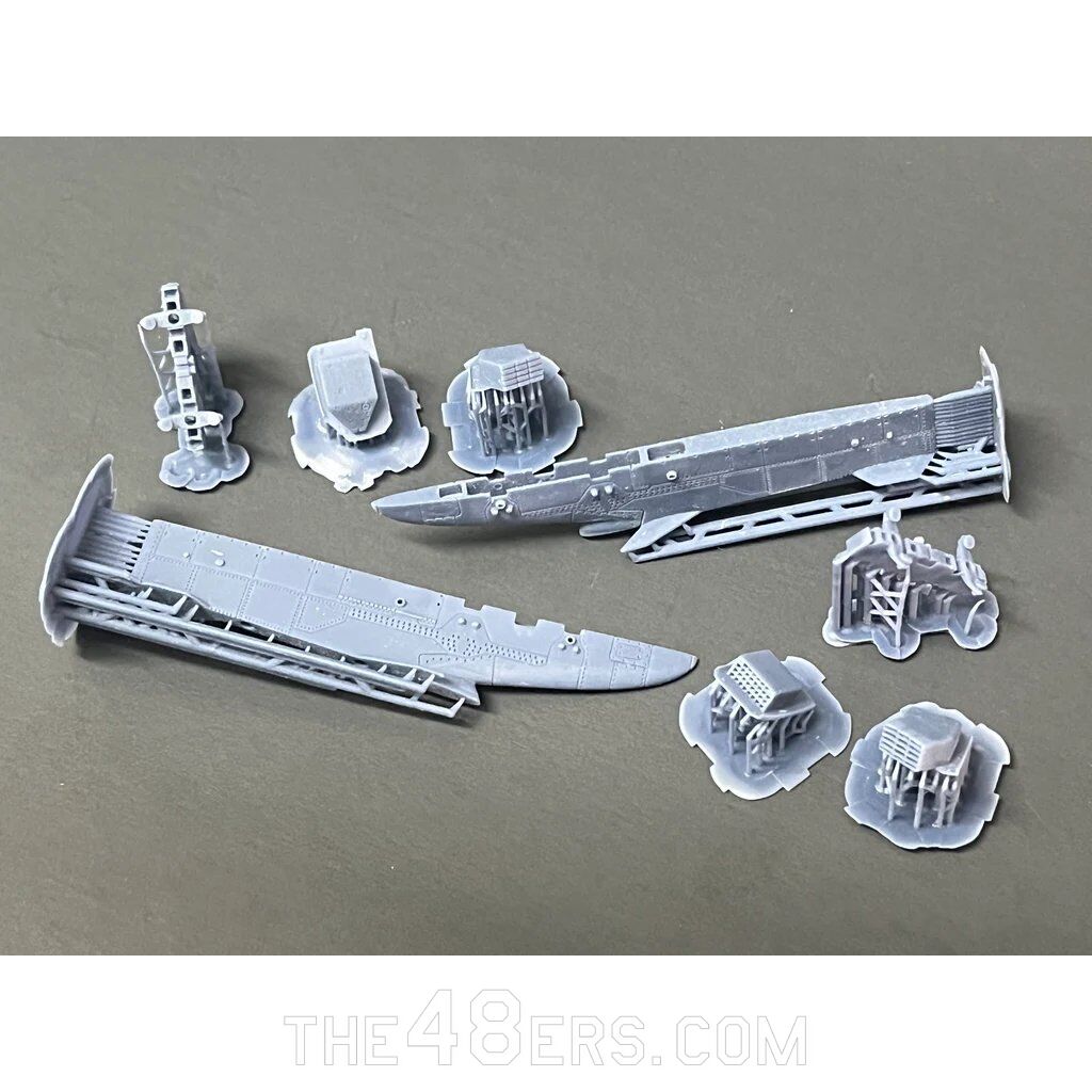 F-4 Phantom Late Pylons (USAF Type) with AN/ALE40 Chaff/Flare Dispensers