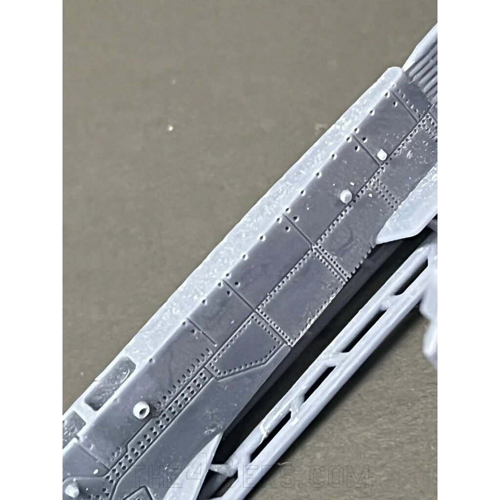 F-4 Phantom Late Pylons (USAF Type) with AN/ALE40 Chaff/Flare Dispensers