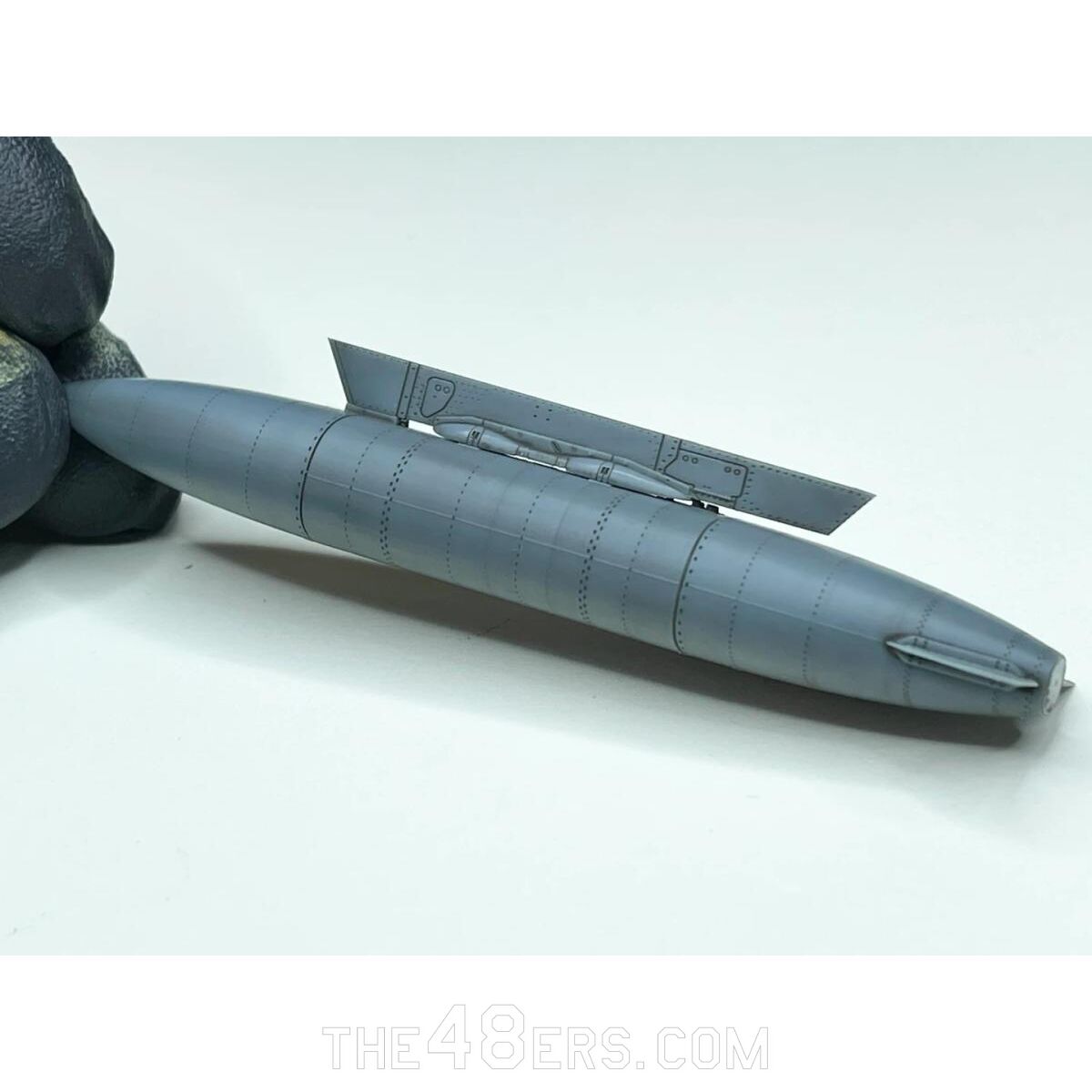 Saab J39 Gripen External fuel tank + pylon (Nato version)