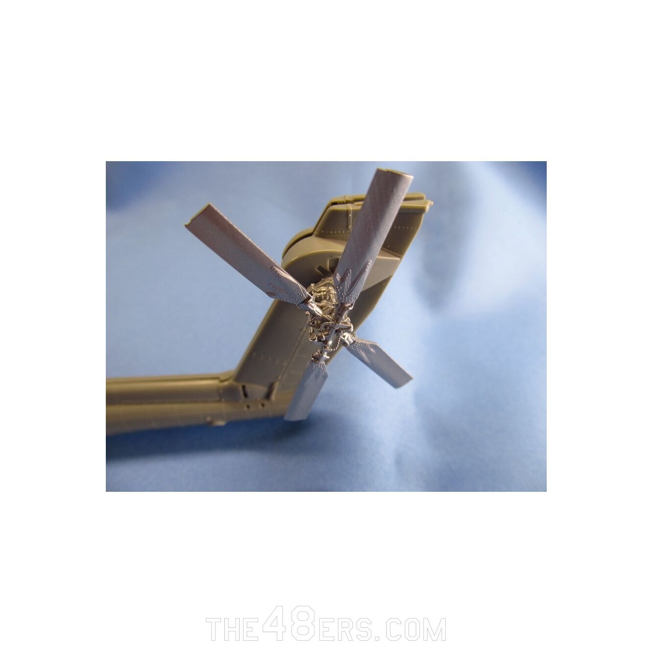 AH-64 Apache main & tail rotors