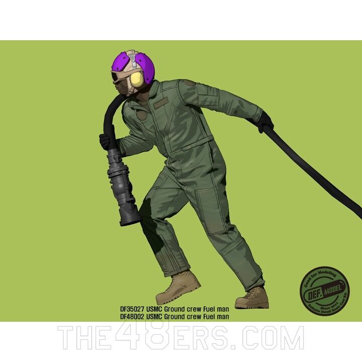 Modern USMC ground crew- fuel man Def.Model DF48002 1:48